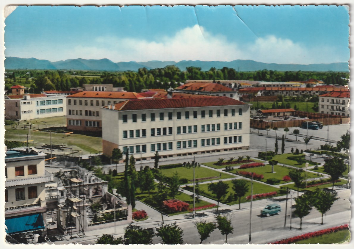 Pordenone - Parco E Centro Studi -70457-