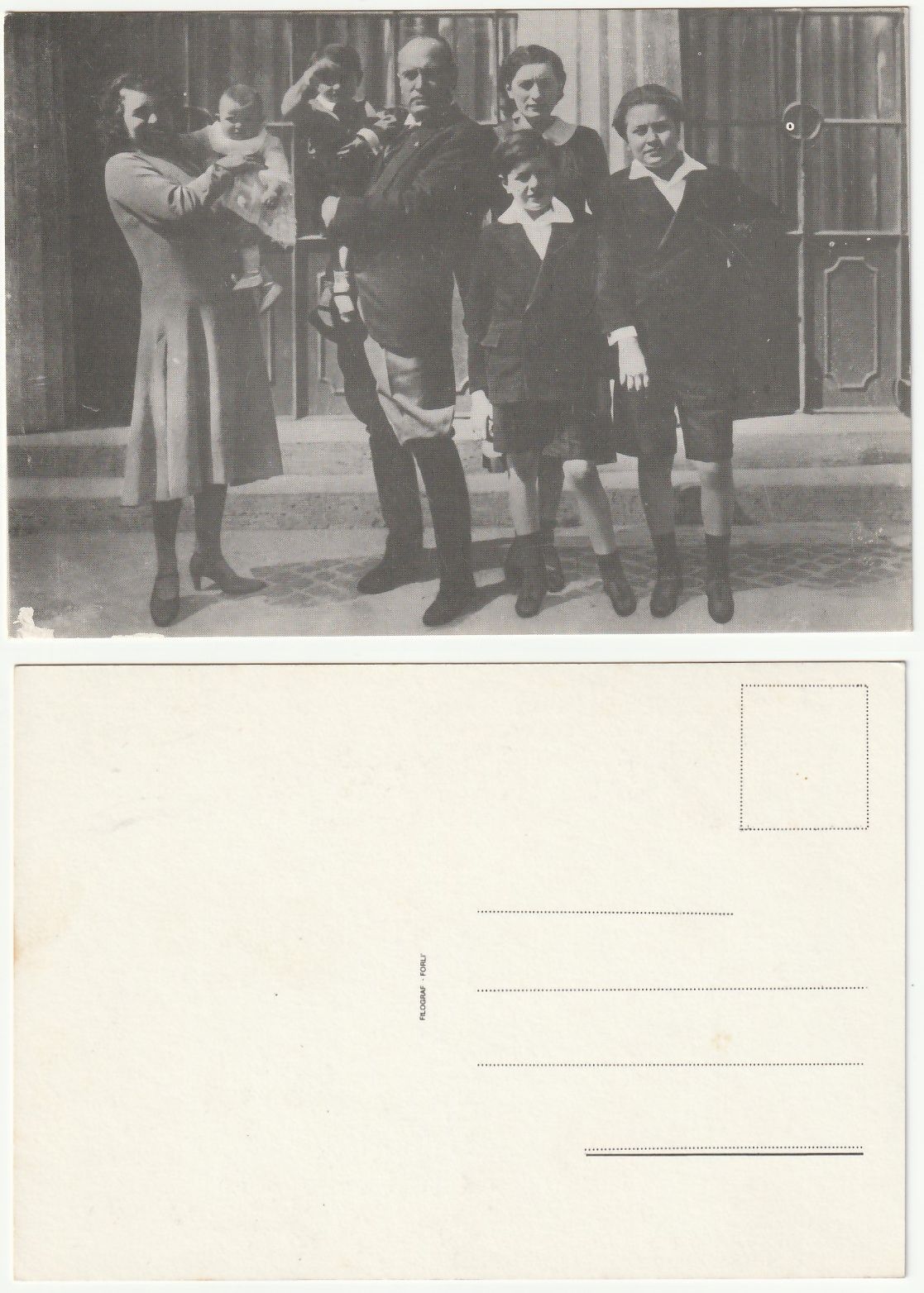 Benito Mussolini -88835-